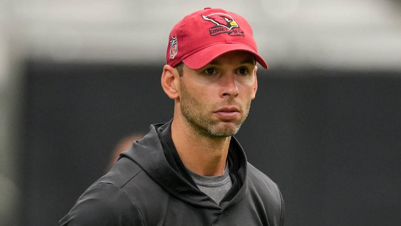 Can Jonathan Gannon coach better than he commands a room? | Yardbarker