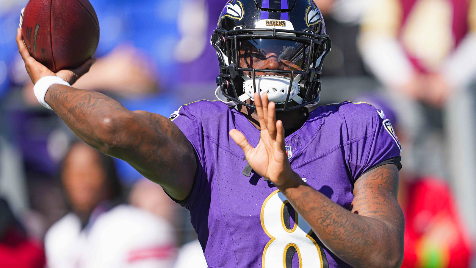 NFL futures: A look at how two preseason sleepers to win the Super Bowl are priced now | Yardbarker