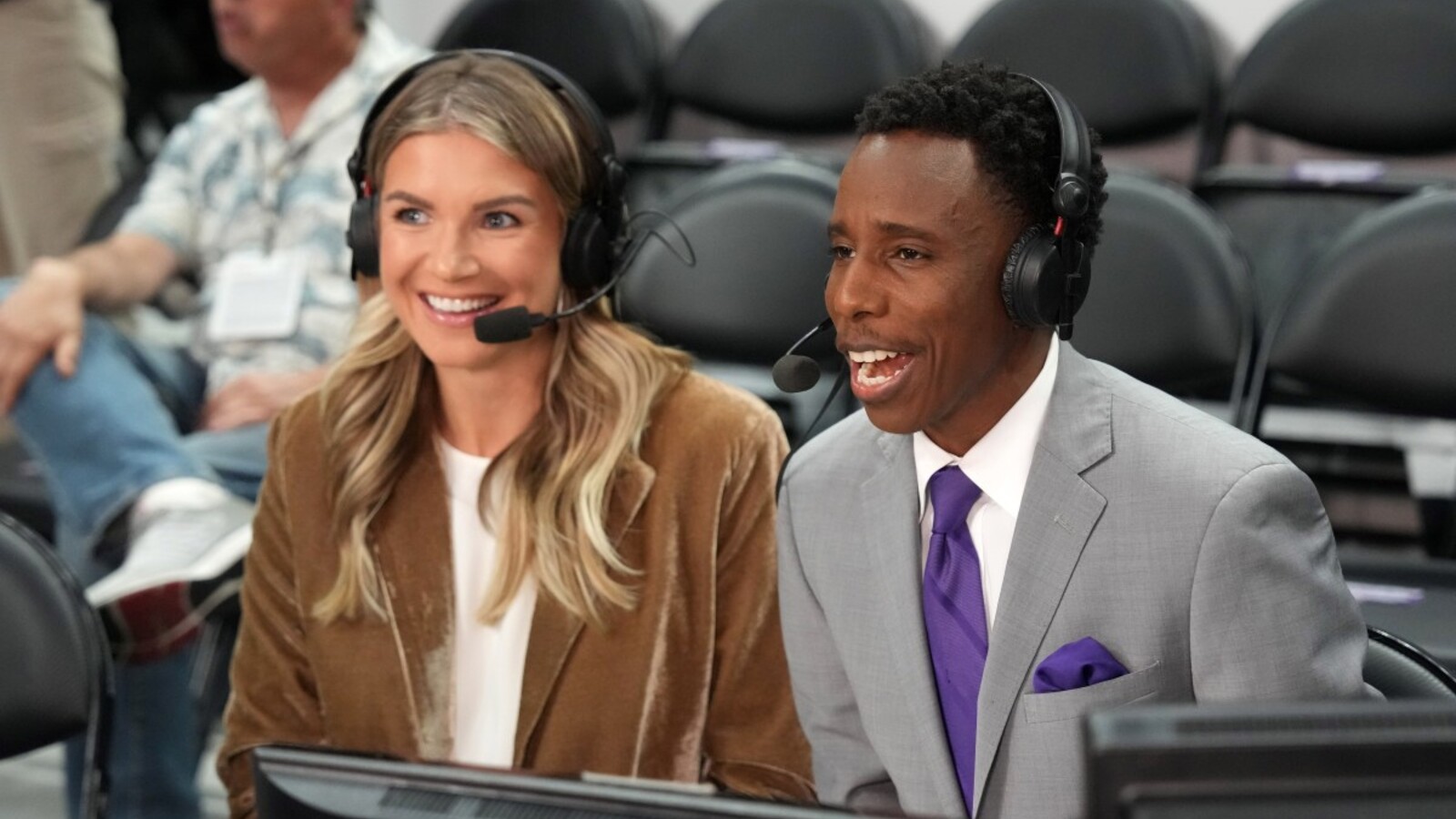 Behind The Scenes Of Allie Clifton's Historic LA Broadcast | Yardbarker