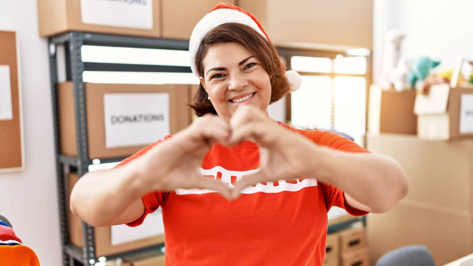 20 ways to volunteer and give back during the holiday season | Yardbarker