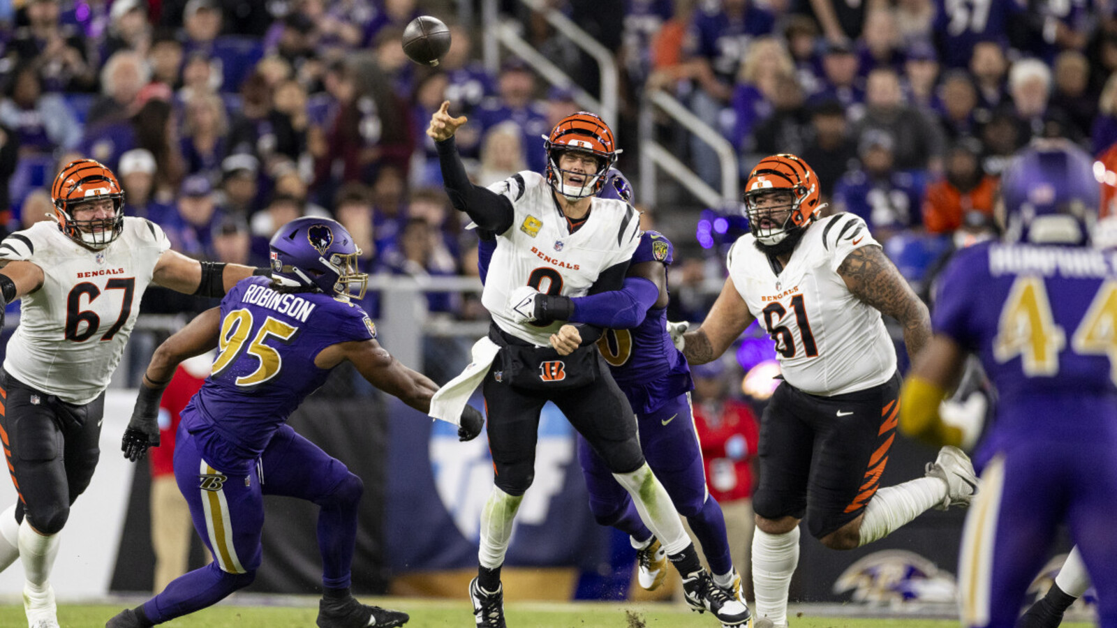 NFL Offensive Linemen 'Wanted Guns' As Their Christmas Presents ...
