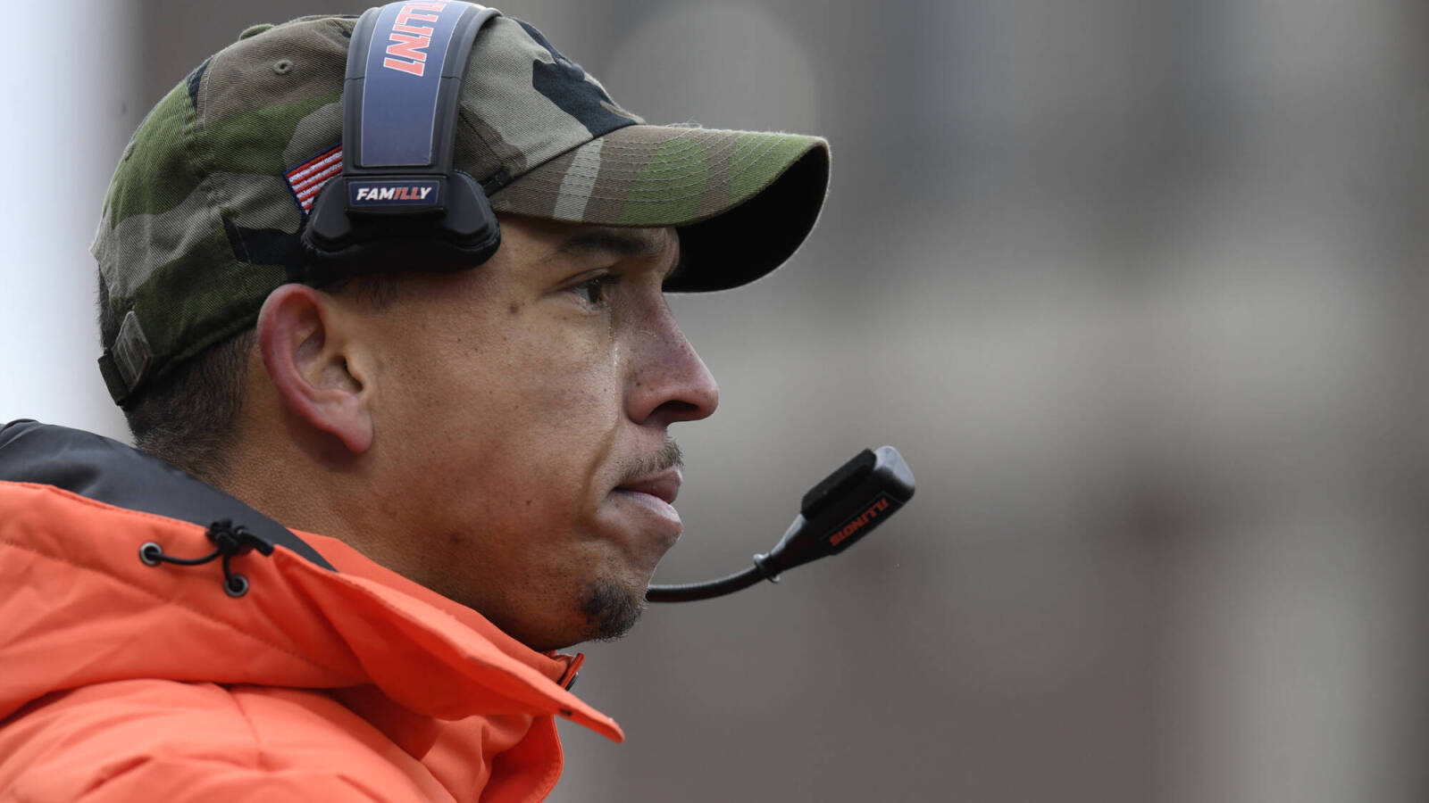 Purdue's Walters gives walk-on scholarship in first act as HC | Yardbarker
