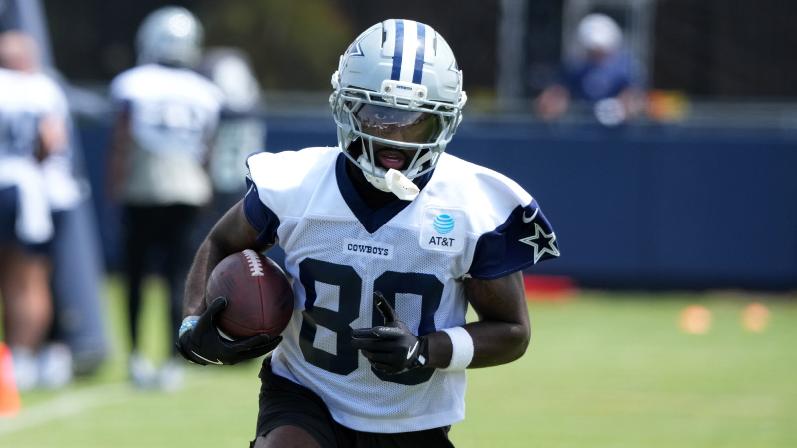 Dallas Cowboys’ 2025 Free Agent Class Off to a Rough Start | Yardbarker