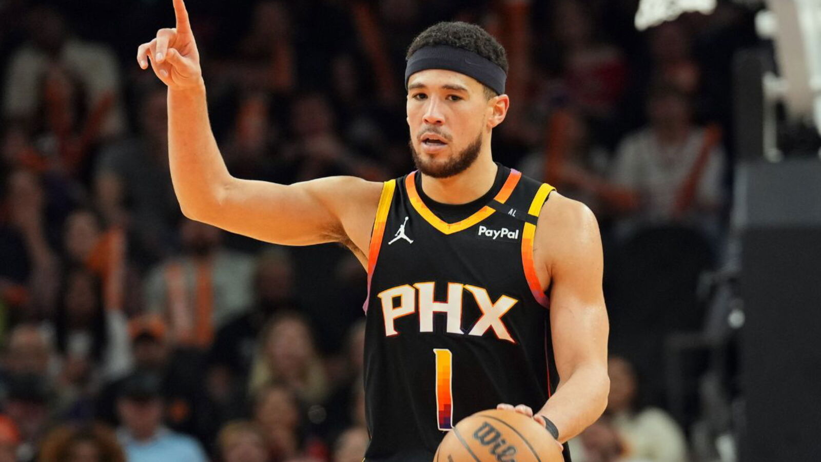NBA Champion Puts Devin Booker on Notice Despite Suns Star’s Future ...