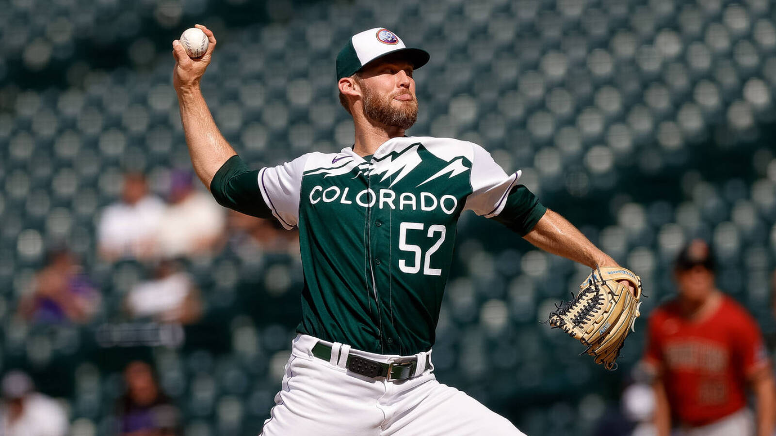 Top 10 Best Relief Pitchers for the 2024 MLB Season | Yardbarker