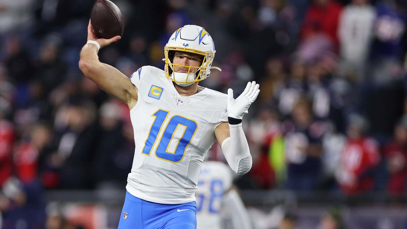 Justin Herbert’s early return may have just transformed Mike McDaniel’s ...