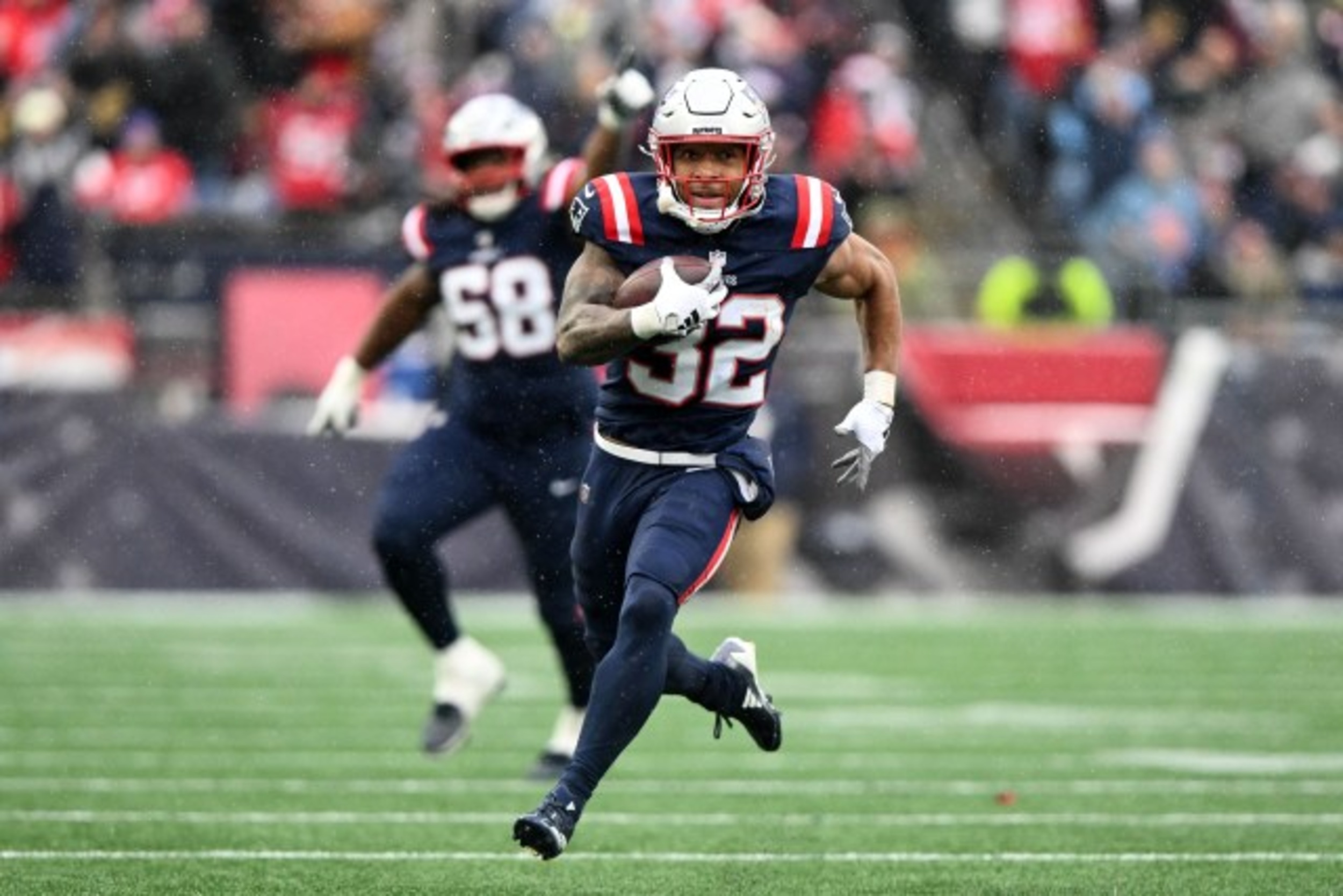 The Patriots Choke A 21-0 Lead Against The Bills In A Potential AFC ...