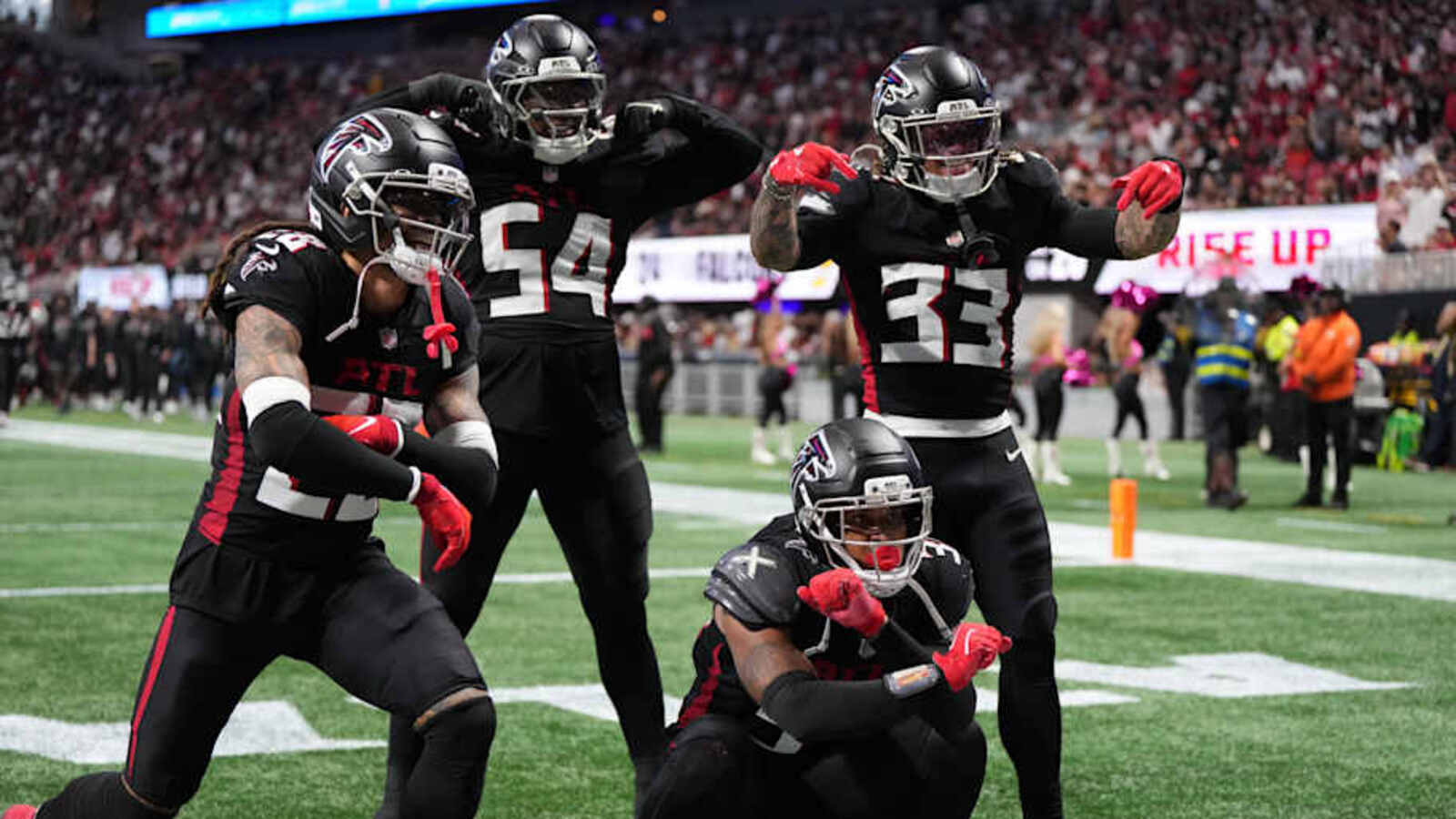 Atlanta Falcons Defense Garnering National Attention | Yardbarker
