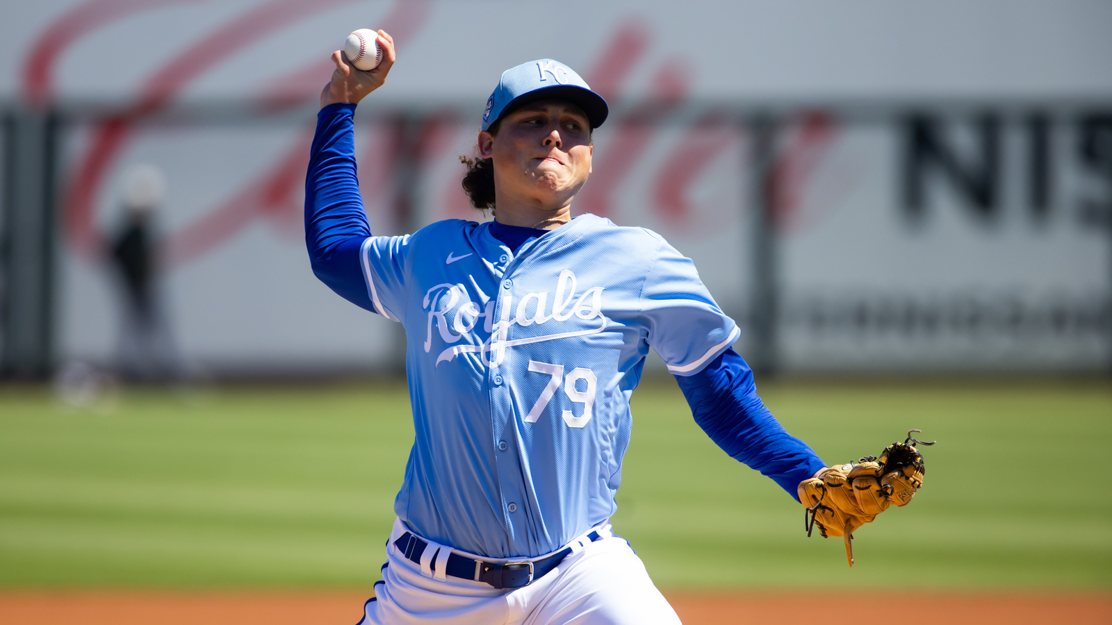 Royals select contract of lefty Andrew Hoffman | Yardbarker