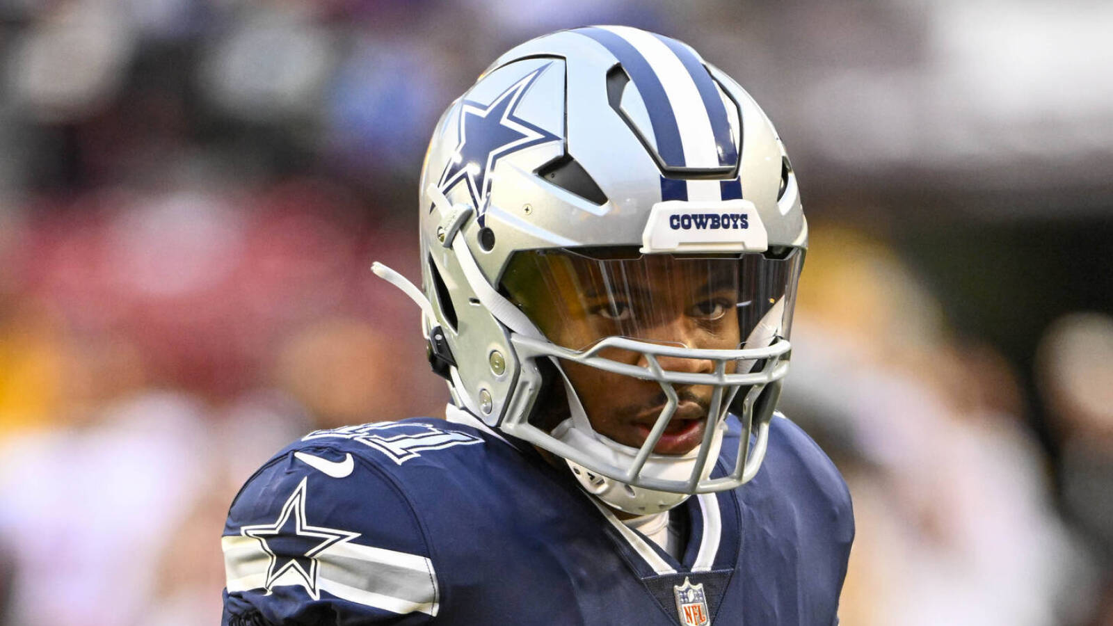 Parsons reaches out to surprising ex-player to train with | Yardbarker