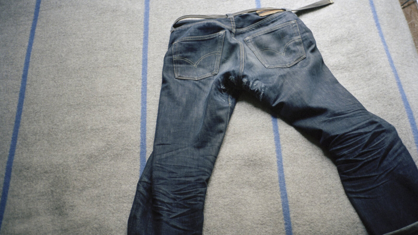 How Often Should You Wash Your Jeans? | Yardbarker