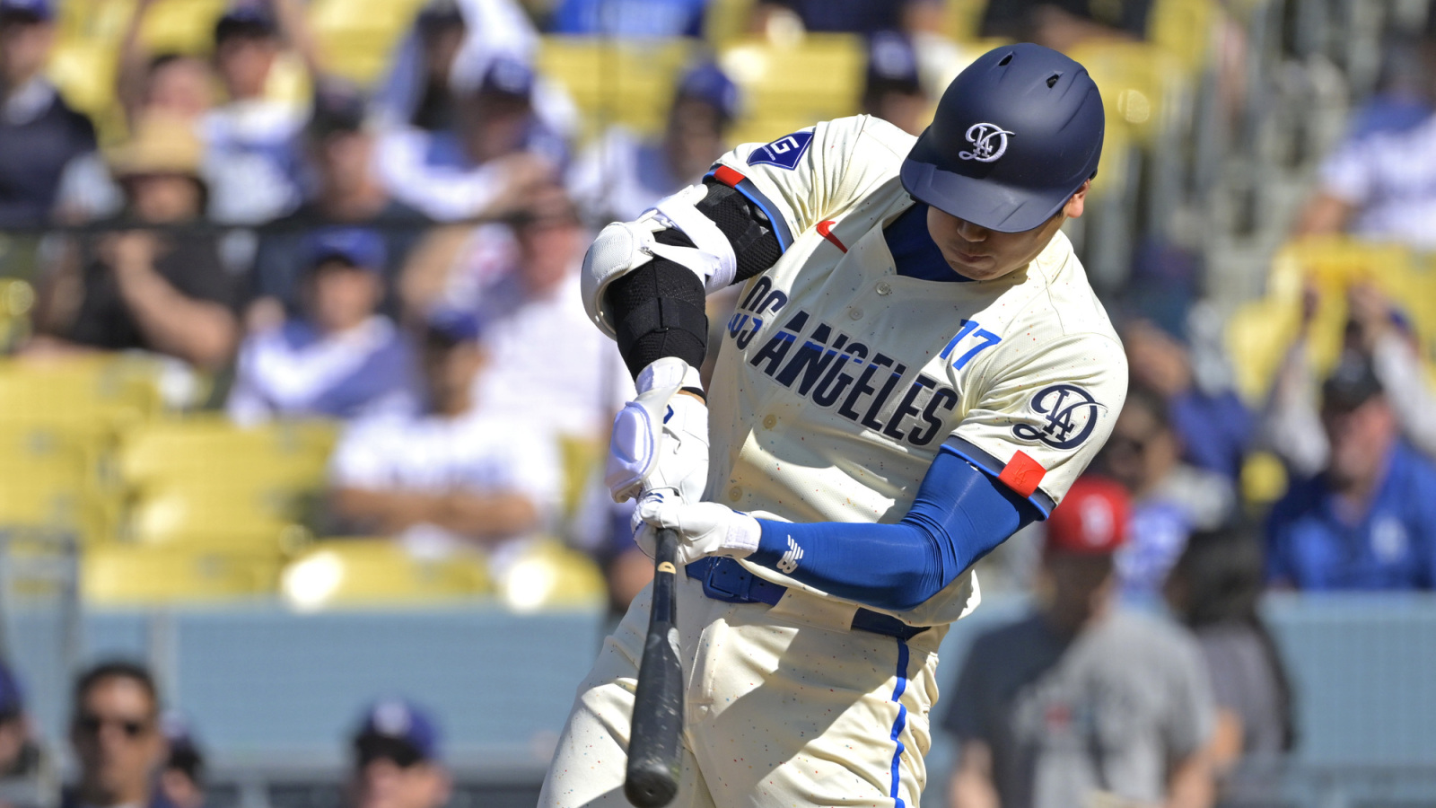 Watch: Shohei Ohtani makes Dodgers history with epic homer - SFLYY SPORTS Watch: Shohei Ohtani makes Dodgers history with epic homer - SFLYY SPORTS