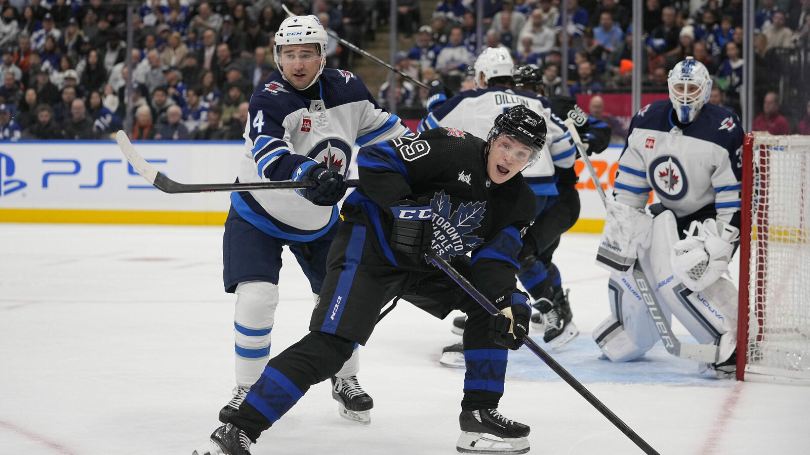 Pontus Holmberg has a bright future on both sides of the puck | Yardbarker