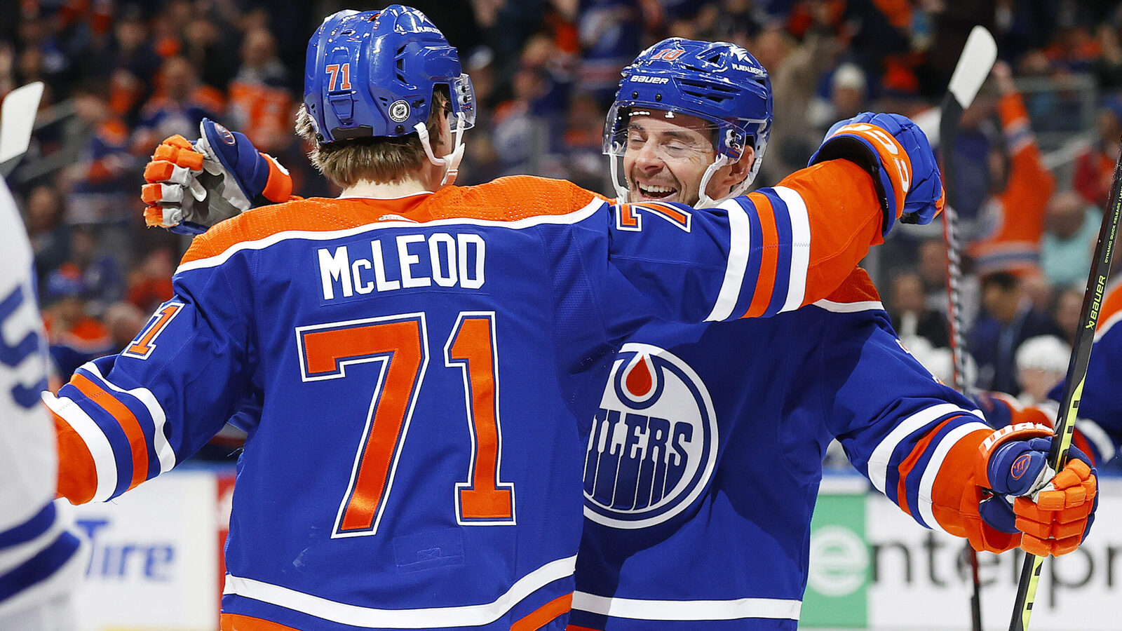 How can the Oilers improve their bottom-six and depth scoring? | Yardbarker