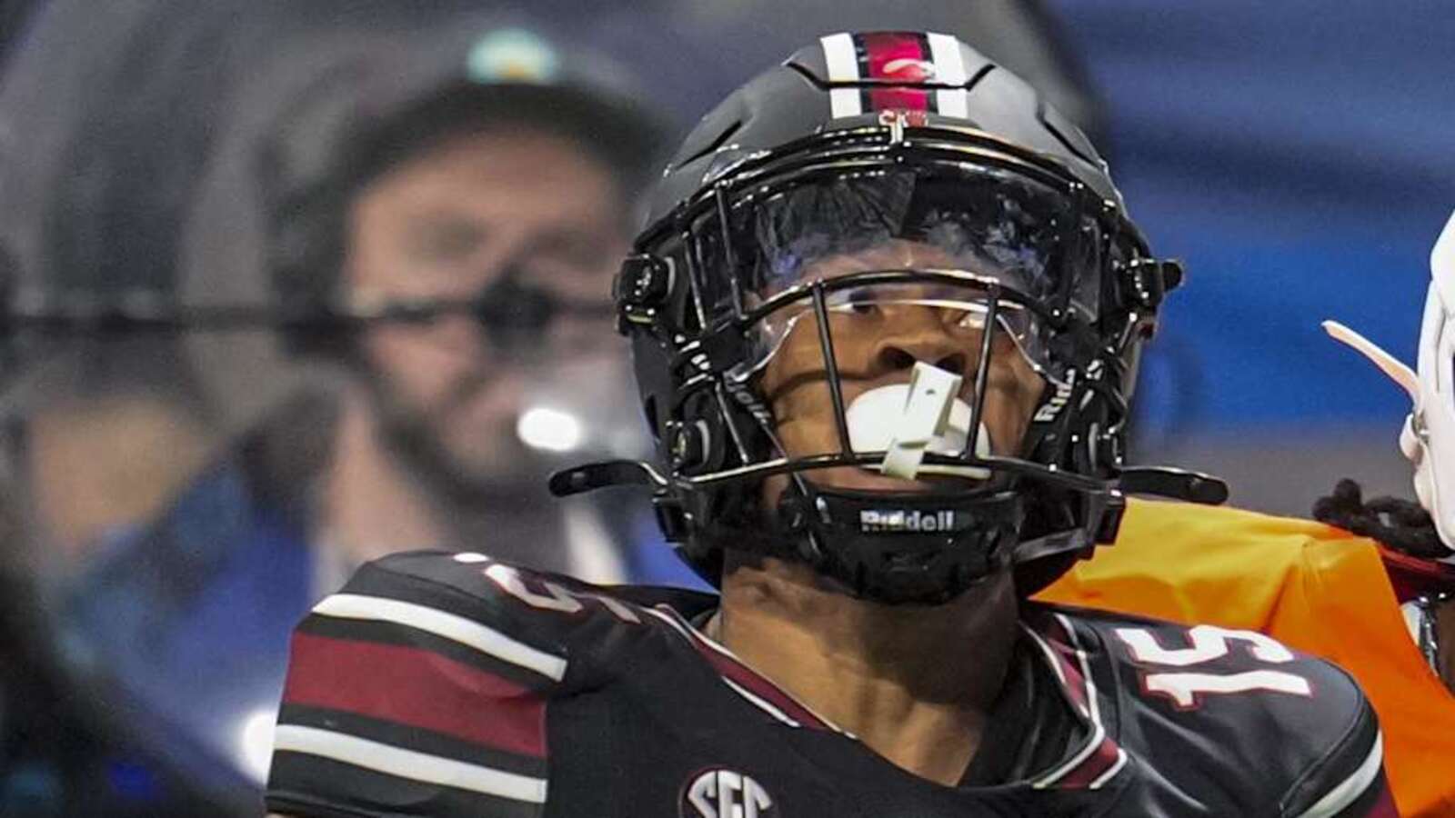 Packers Pick Cornerback, Defensive Tackle in NFL.com Three-Round Mock ...