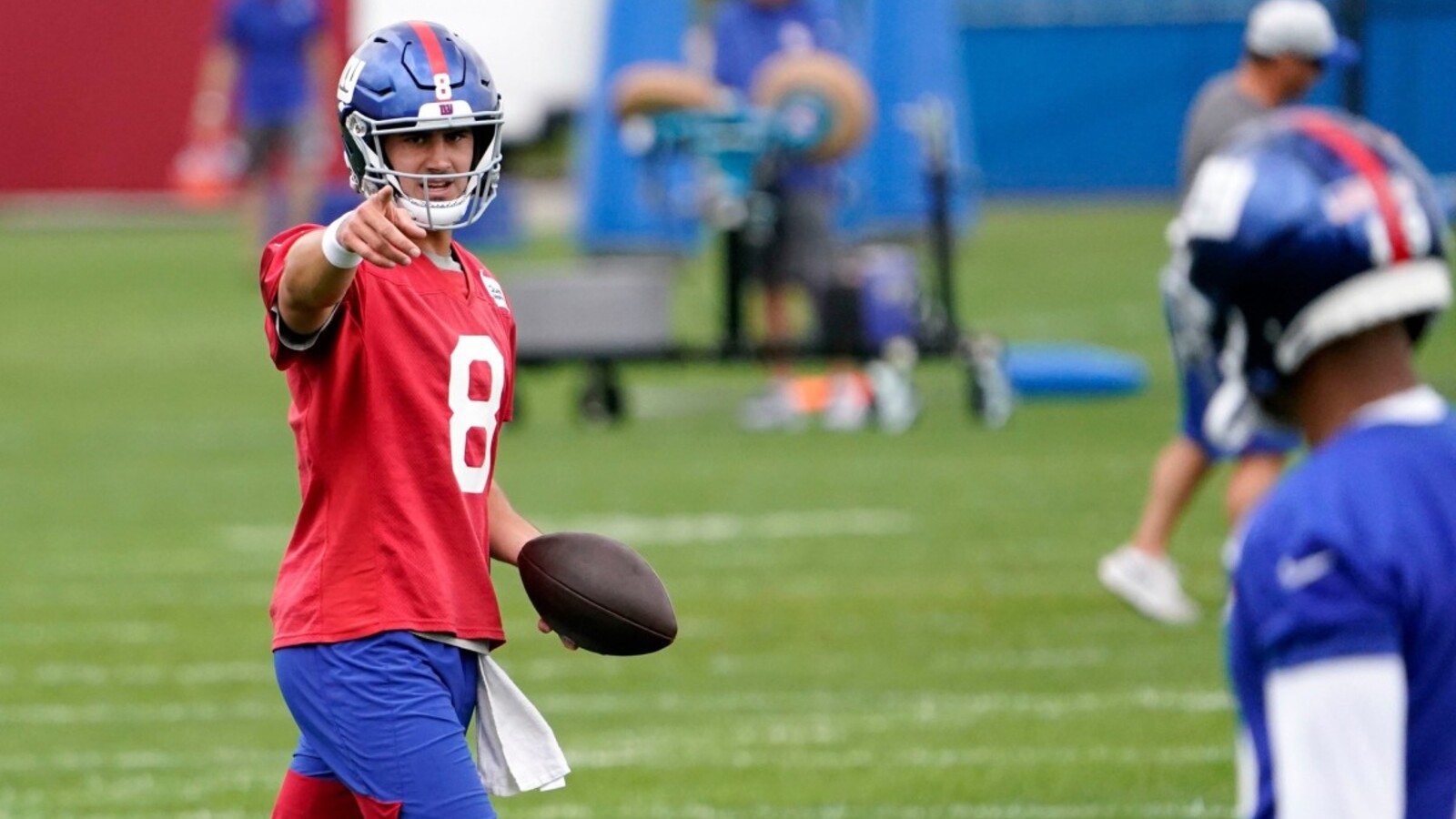 Smith vs. Schoen: Daniel Jones Signing Leads to ESPN Jab | Yardbarker