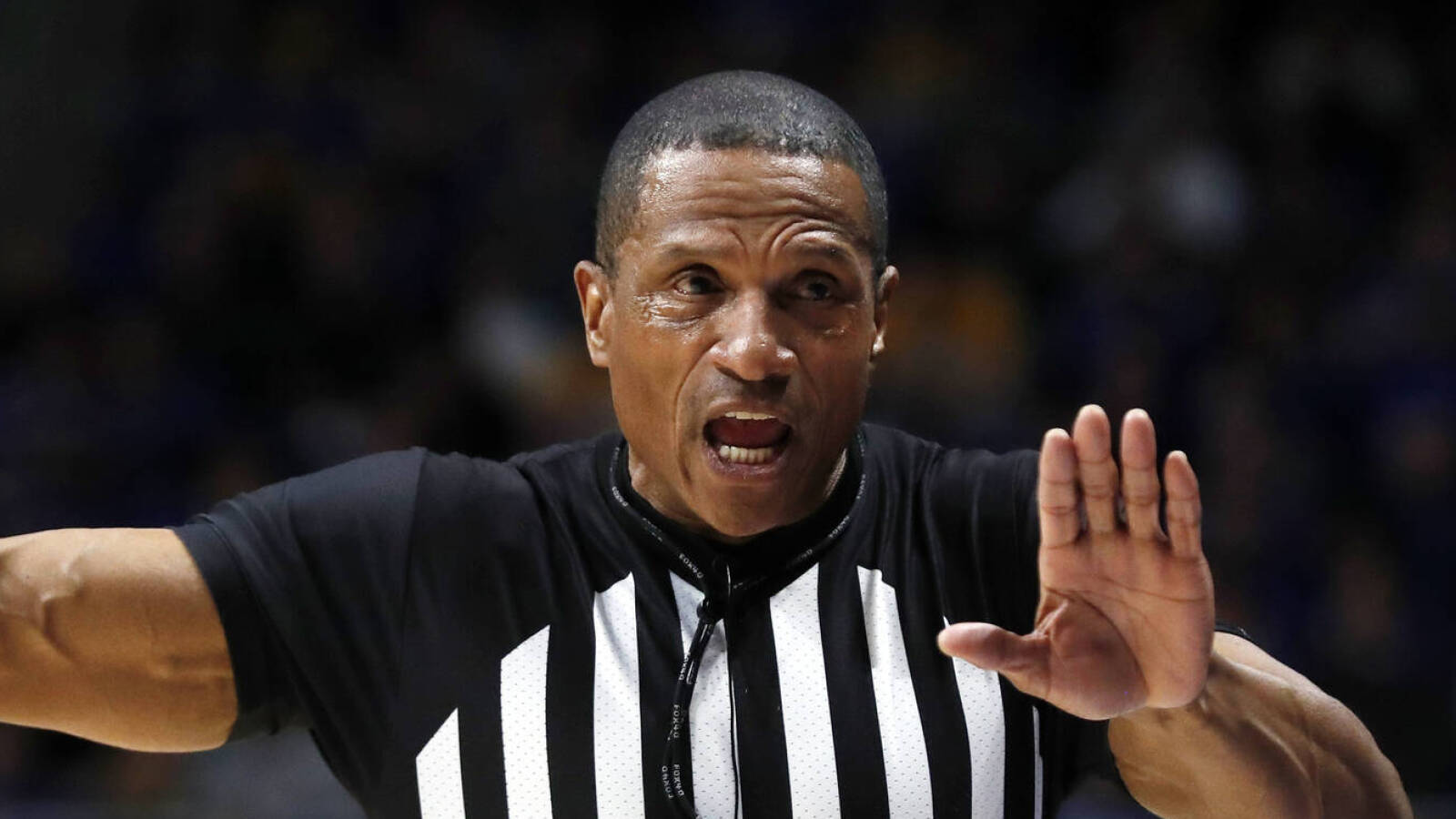 Referee returns to NCAA Tournament for first time since 2019 following ...