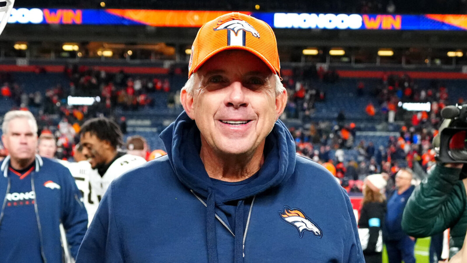AFC Notes: Sean Payton, Antonio Pierce, Andy Reid, Broncos, Chiefs ...