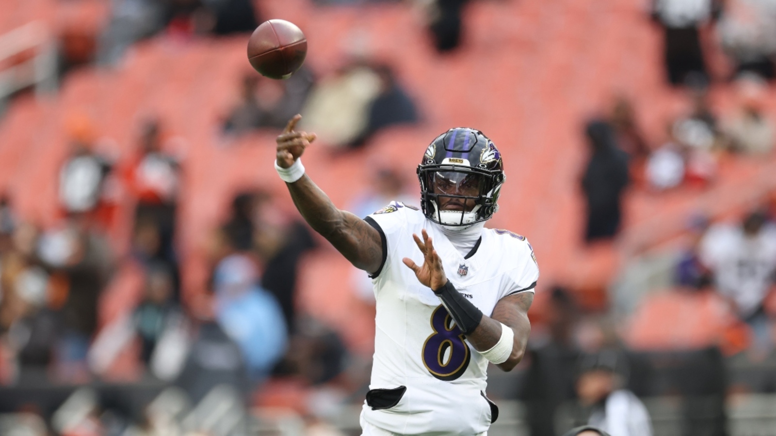Lamar Jackson injury update: Ravens QB misses Wednesday practice ahead ...