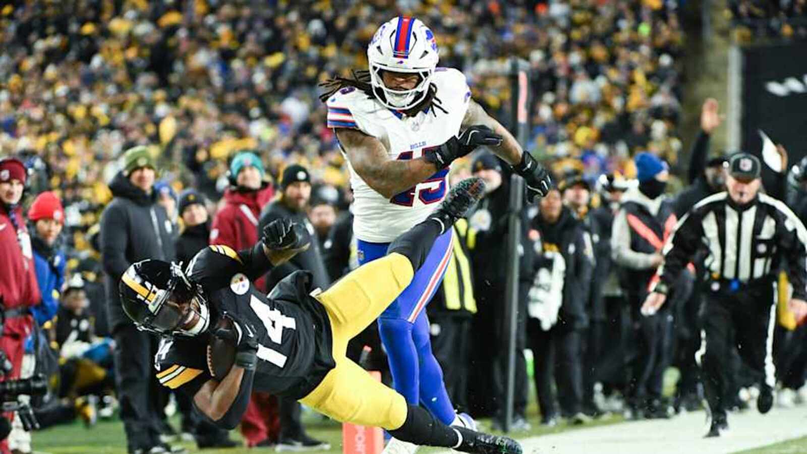 Key Buffalo Bills' defender dealing with worrisome injury from Week 16 ...