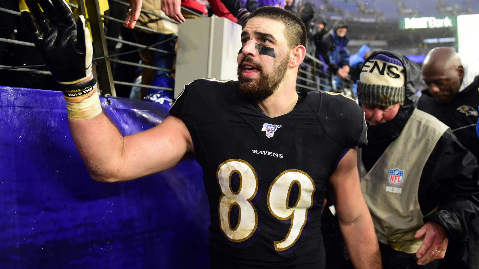 Ravens Pro Bowl TE Mark Andrews never considered opting out despite ...