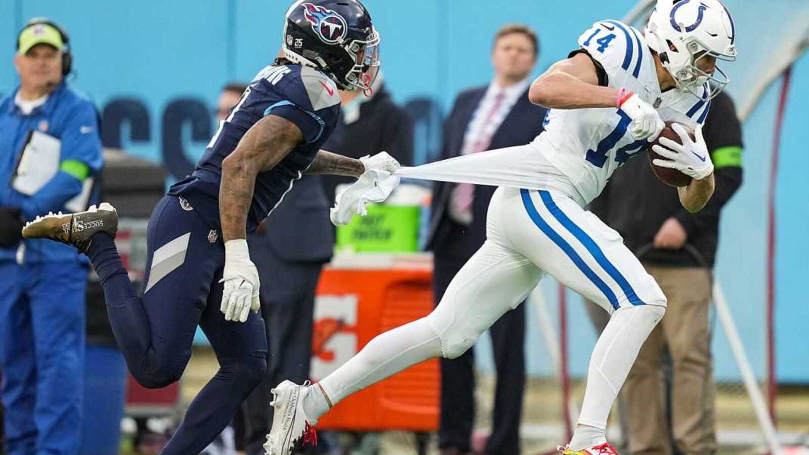 Colts sweep the Titans and move to 7-5 | Yardbarker