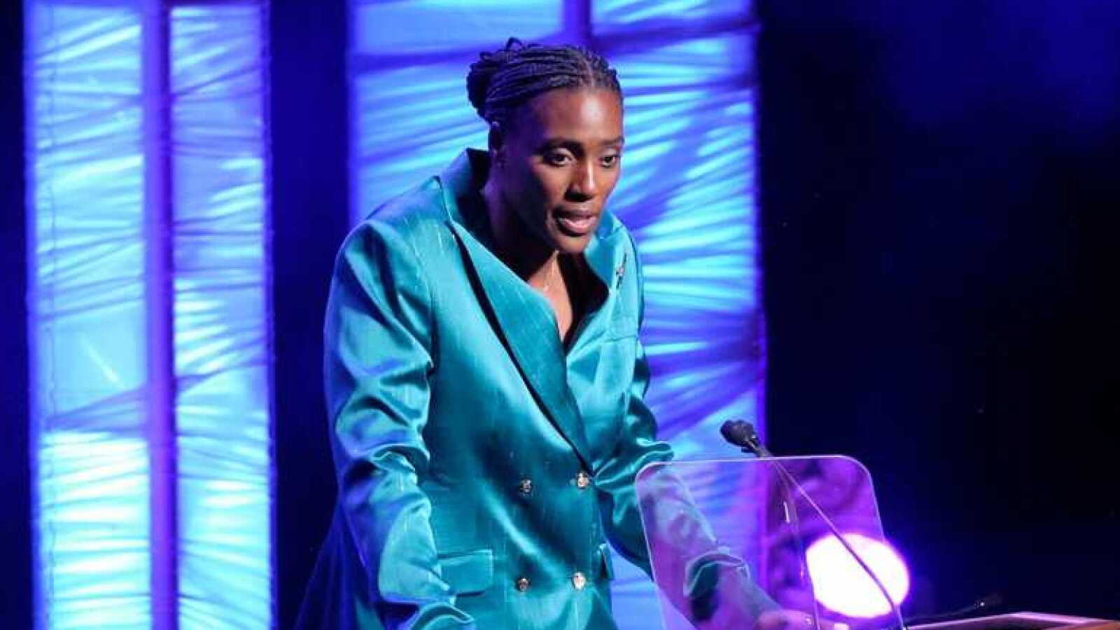 EXCLUSIVE: Sylvia Fowles Notes Today’s Individuality Driven WNBA is ...