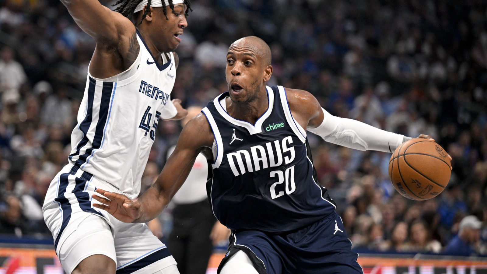 NBA Notes: Mavericks, Khris Middleton, Rockets, Tyus Jones, Darryn ...