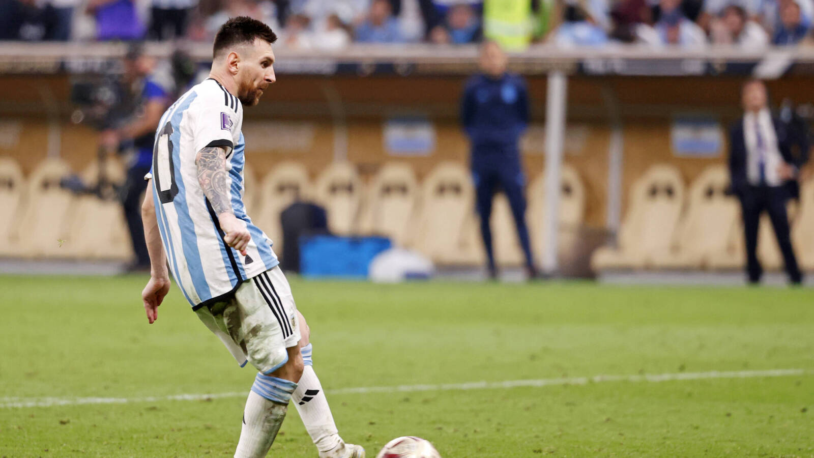 Media reporter has unique idea for Messi promotion | Yardbarker
