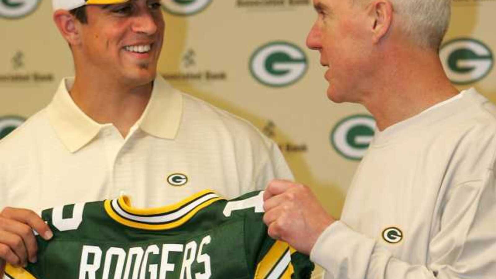 Former Packers executive tells story about how Ted Thompson fell in ...