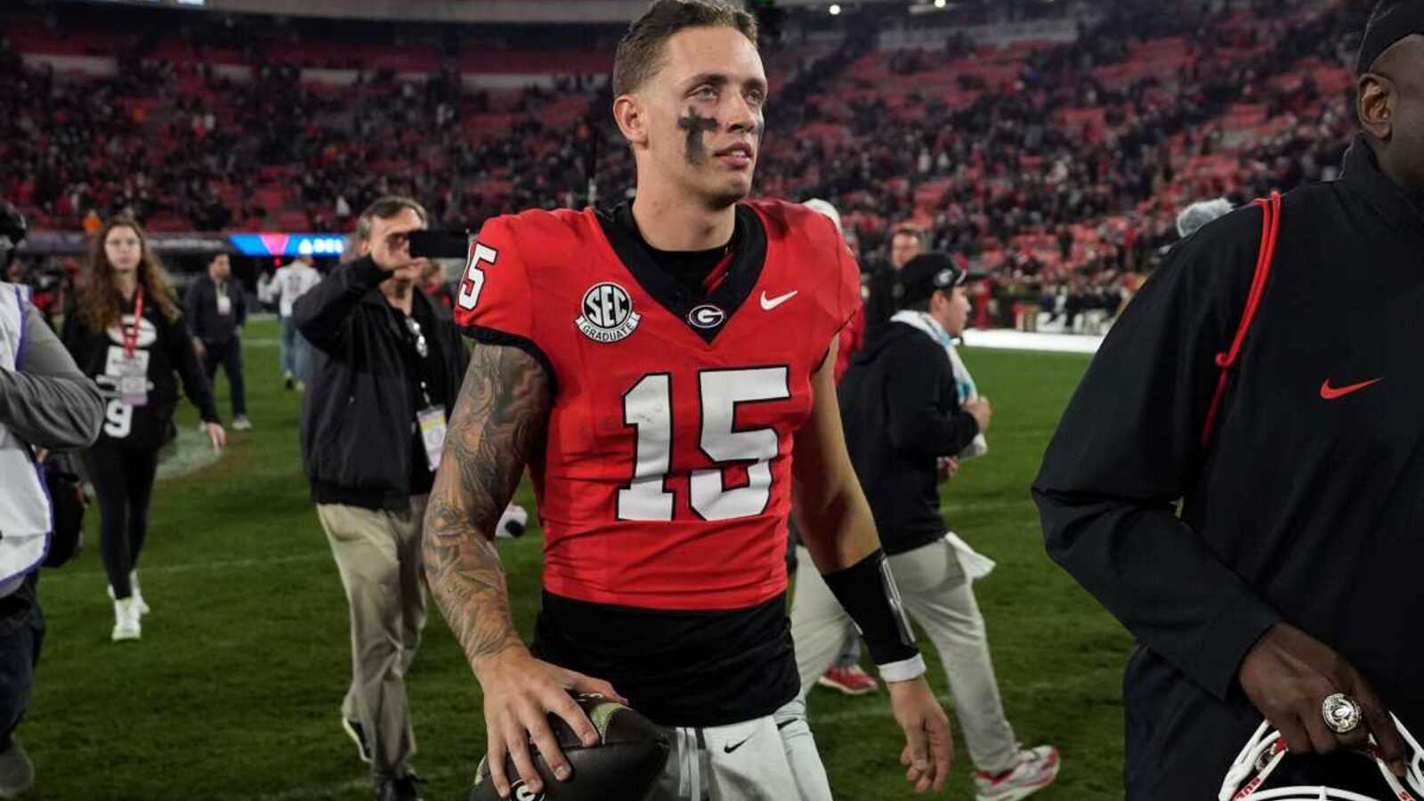 Troubling Video of Carson Beck Emerges After Injury in First Half vs ...