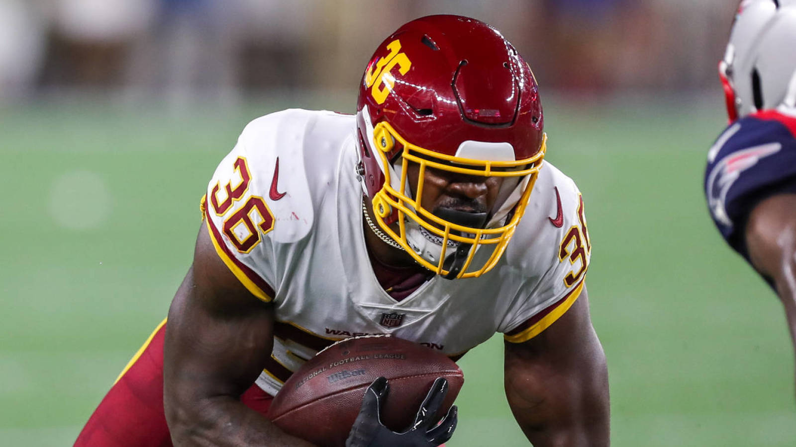 WFT releases RB Lamar Miller | Yardbarker