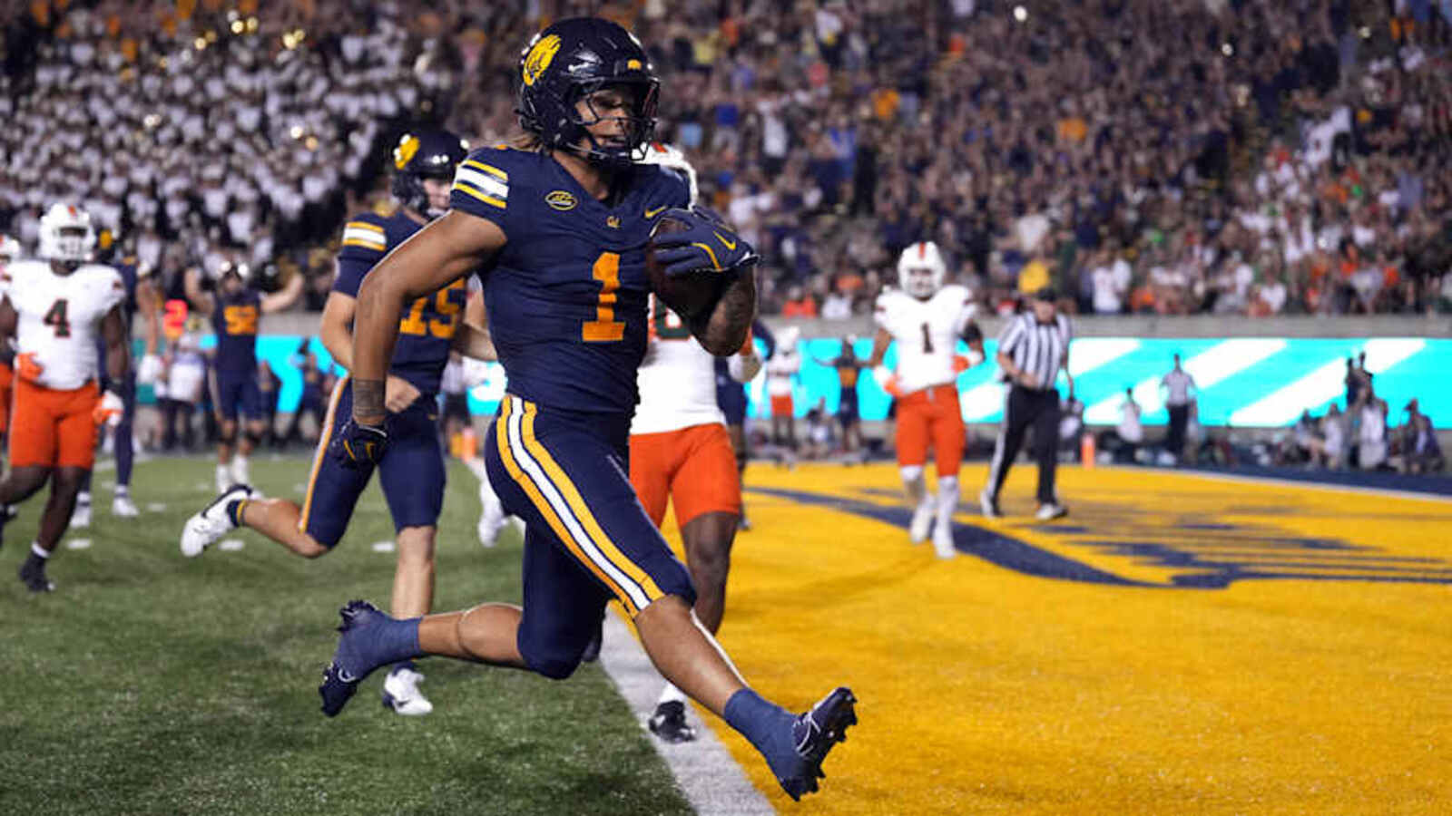 Brent Venables Raves About Oklahoma's 'Home-run Hitter' Jaydn Ott | Yardbarker