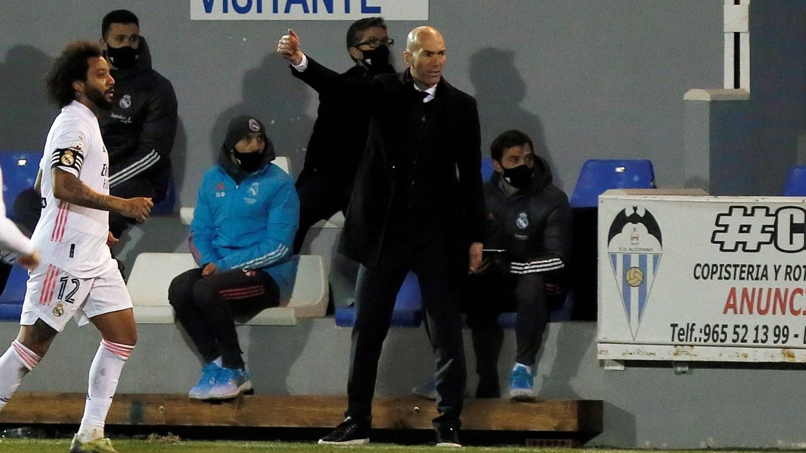 Real Madrid won't fire Zidane after shocking Copa del Rey exit ...