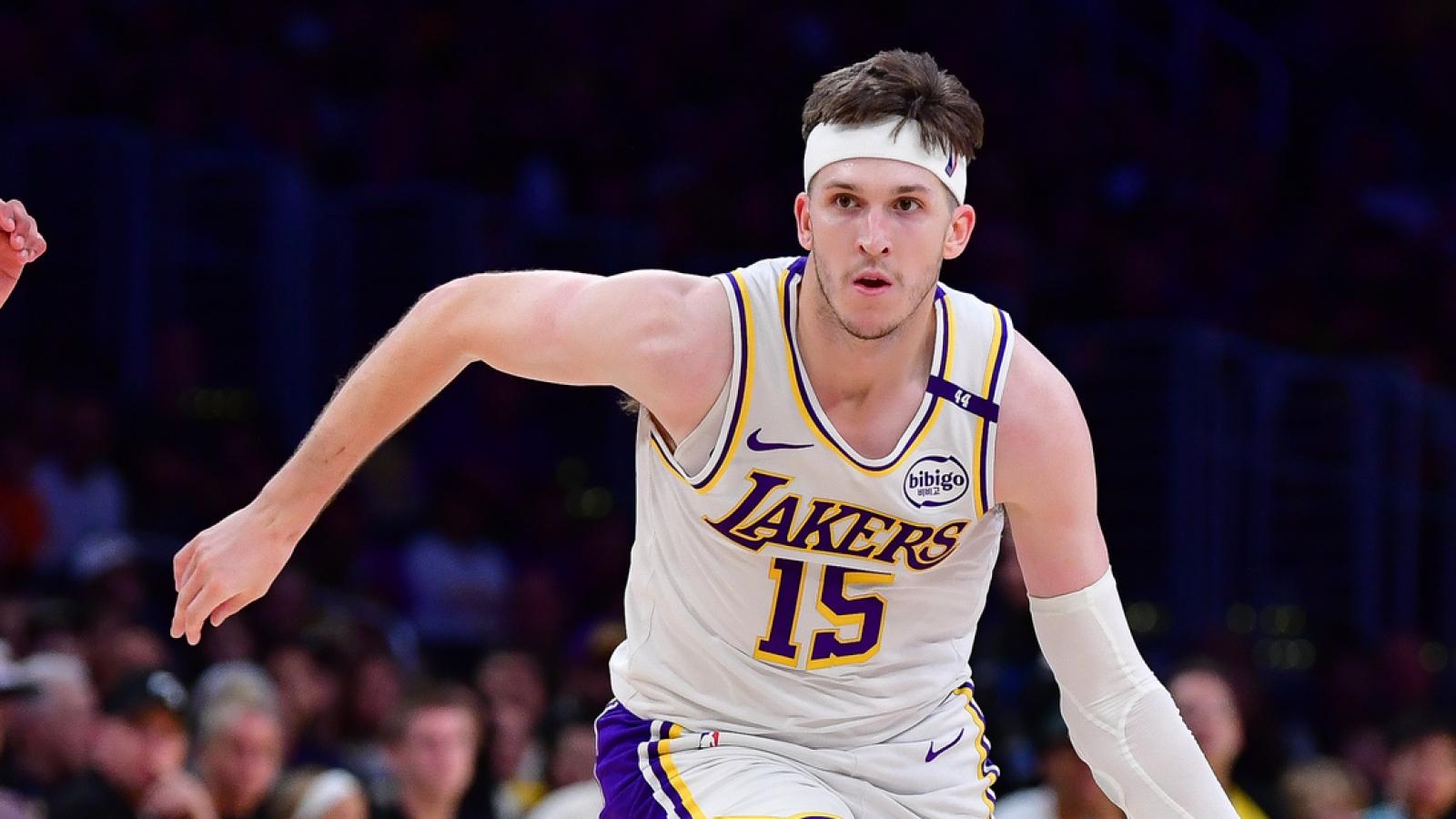 Austin Reaves carries short-handed Lakers past Pacers | Yardbarker