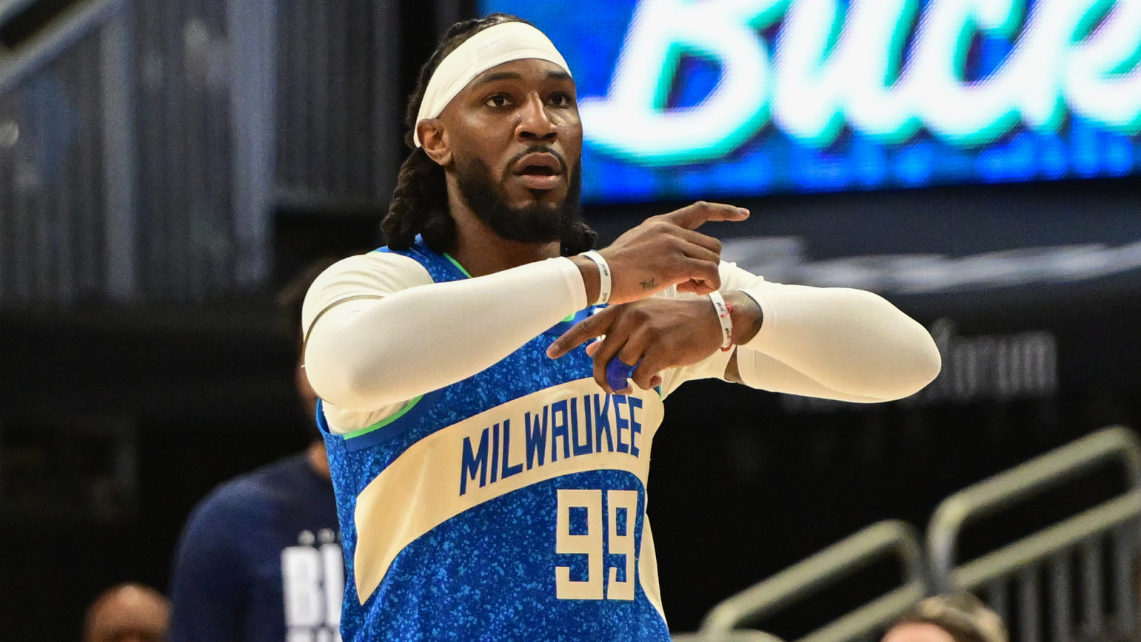 Jae Crowder close to joining Kings two years after holdout with Suns ...