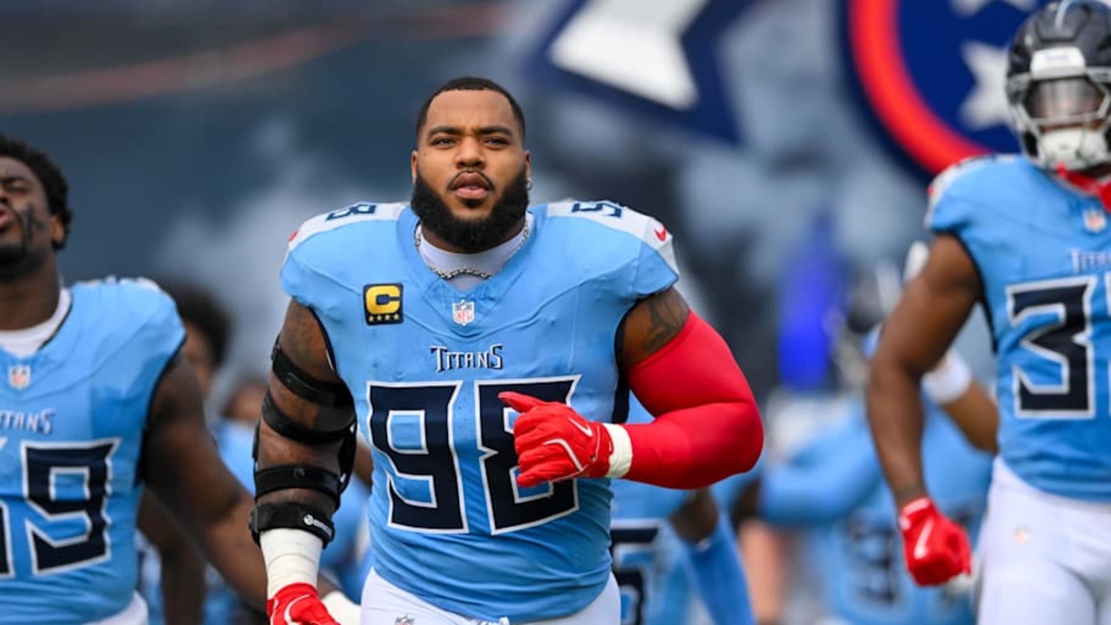 Titans DT Making Case for DPOY | Yardbarker