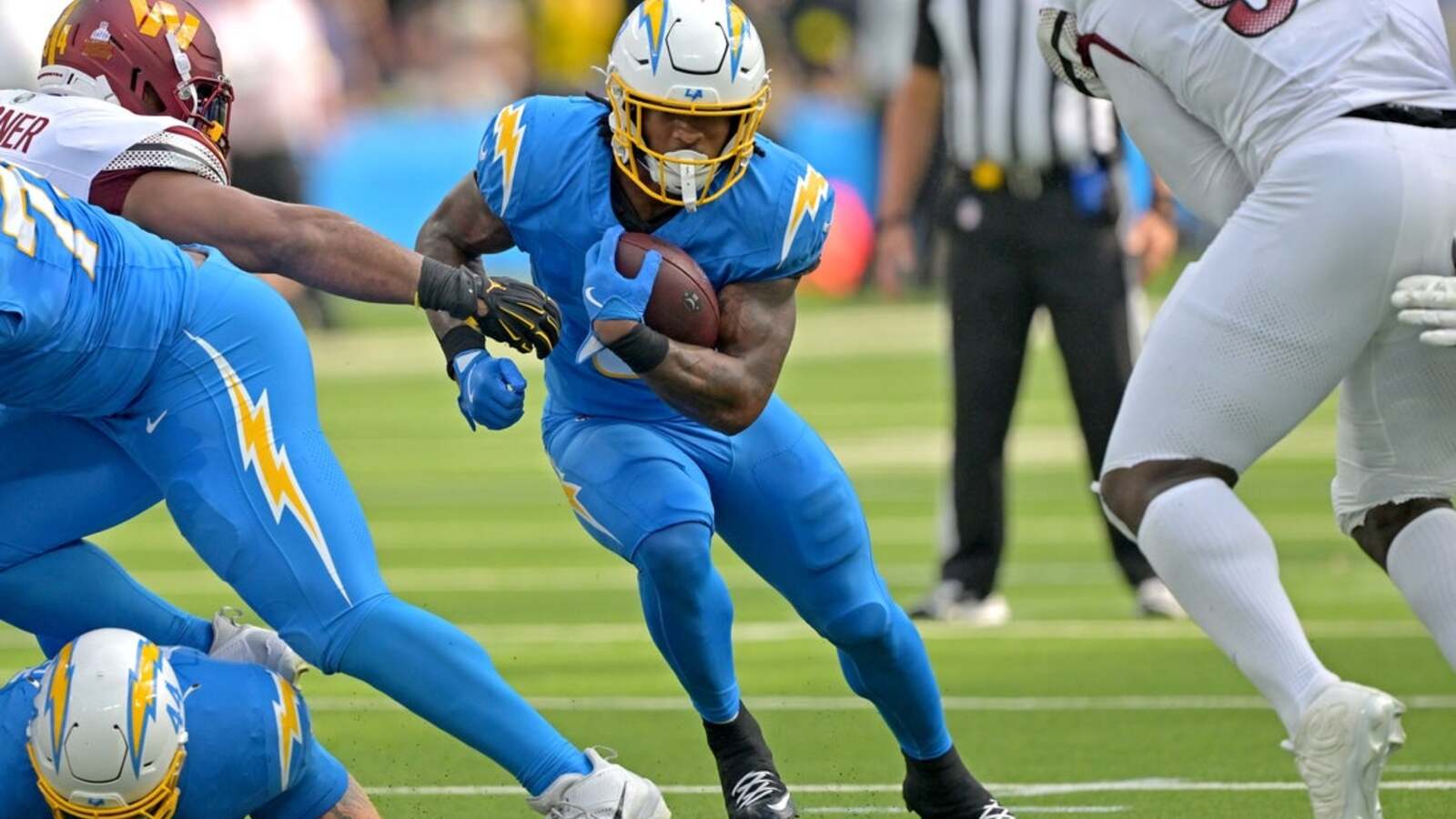 Chargers RB Omarion Hampton (ankle) expected back vs. Eagles | Yardbarker