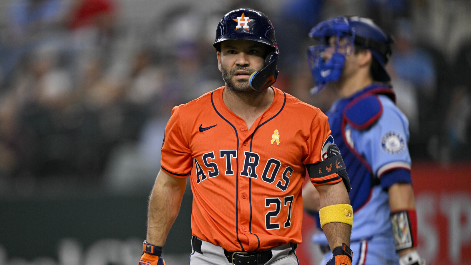 Astros' Jose Altuve exits game with foot discomfort | Yardbarker