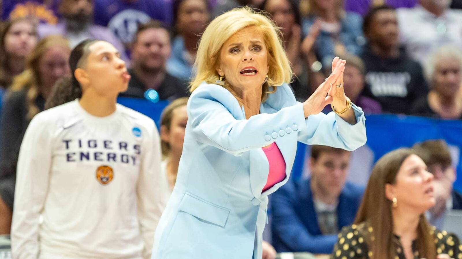 LSU's Kim Mulkey has strong response to upcoming article | Yardbarker