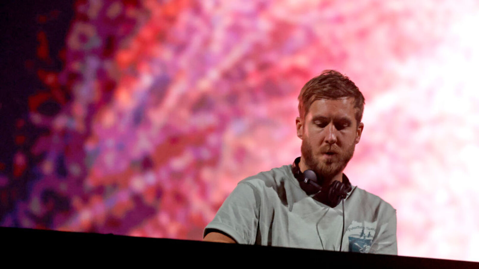 Calvin Harris Is Back in Vegas with a Massive Two-Year Residency at ...