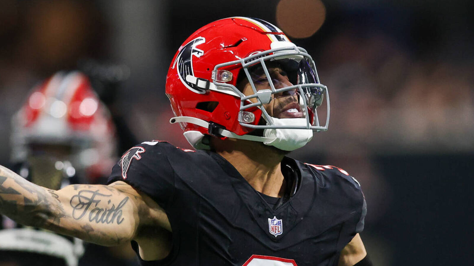 Watch: Falcons' Jessie Bates III has 92-yard pick-six | Yardbarker