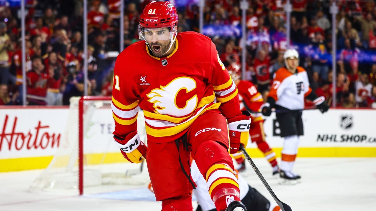 Flames Post-Game: Flames battle to home-opener win over Flyers | Yardbarker