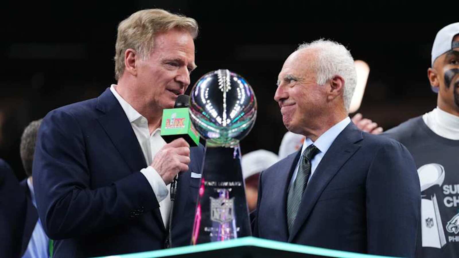 Mike Florio's attack on Roger Goodell over the Tush Push will make Eagles fans happy | Yardbarker