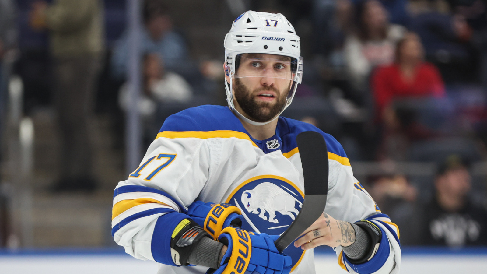 Sabres agree to terms on extension with Jason Zucker | Yardbarker