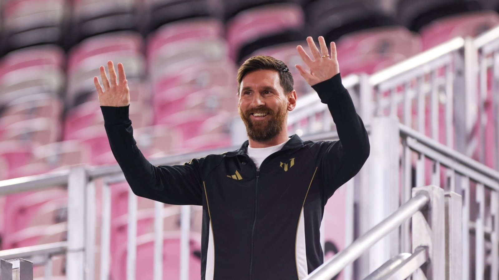 Inter Miami star Lionel Messi crowned 2024 MLS MVP | Yardbarker