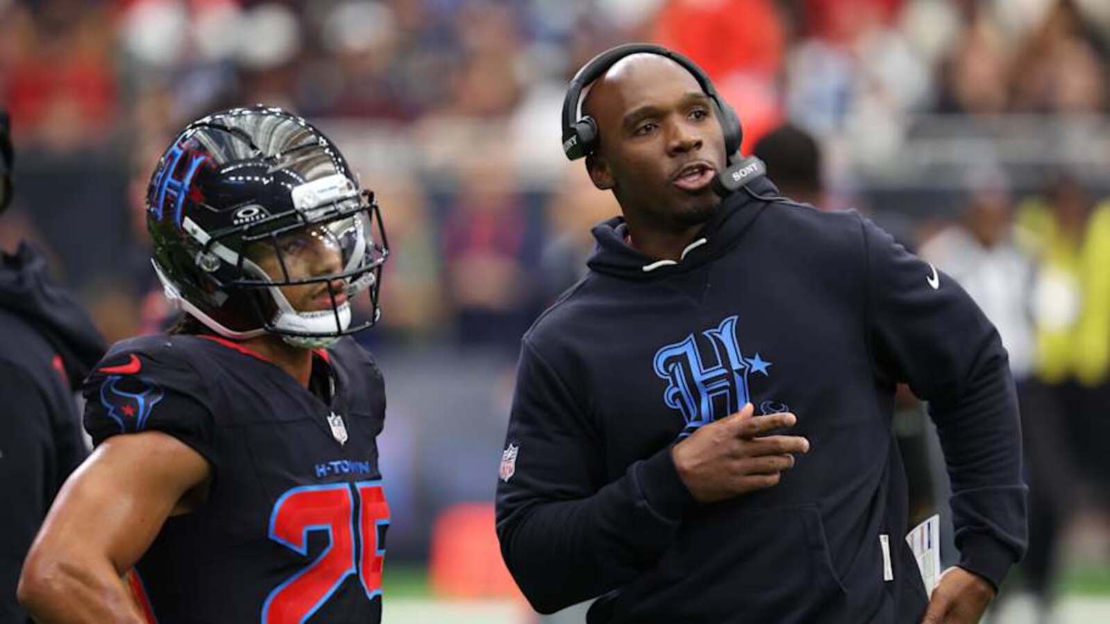 Texans’ Run Game Gives DeMeco Ryans Clear Path Forward | Yardbarker