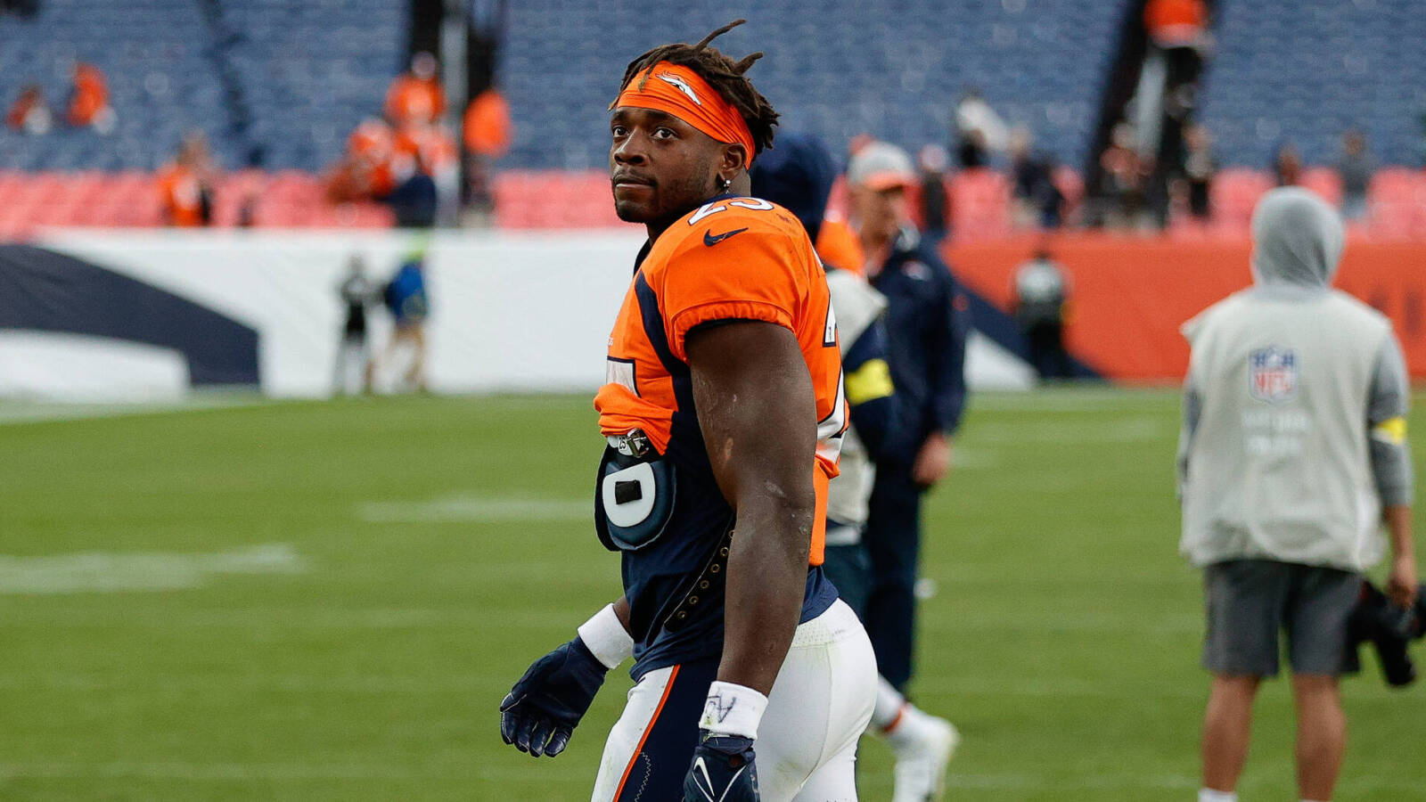 Melvin Gordon shares candid thoughts about NFL RB position | Yardbarker