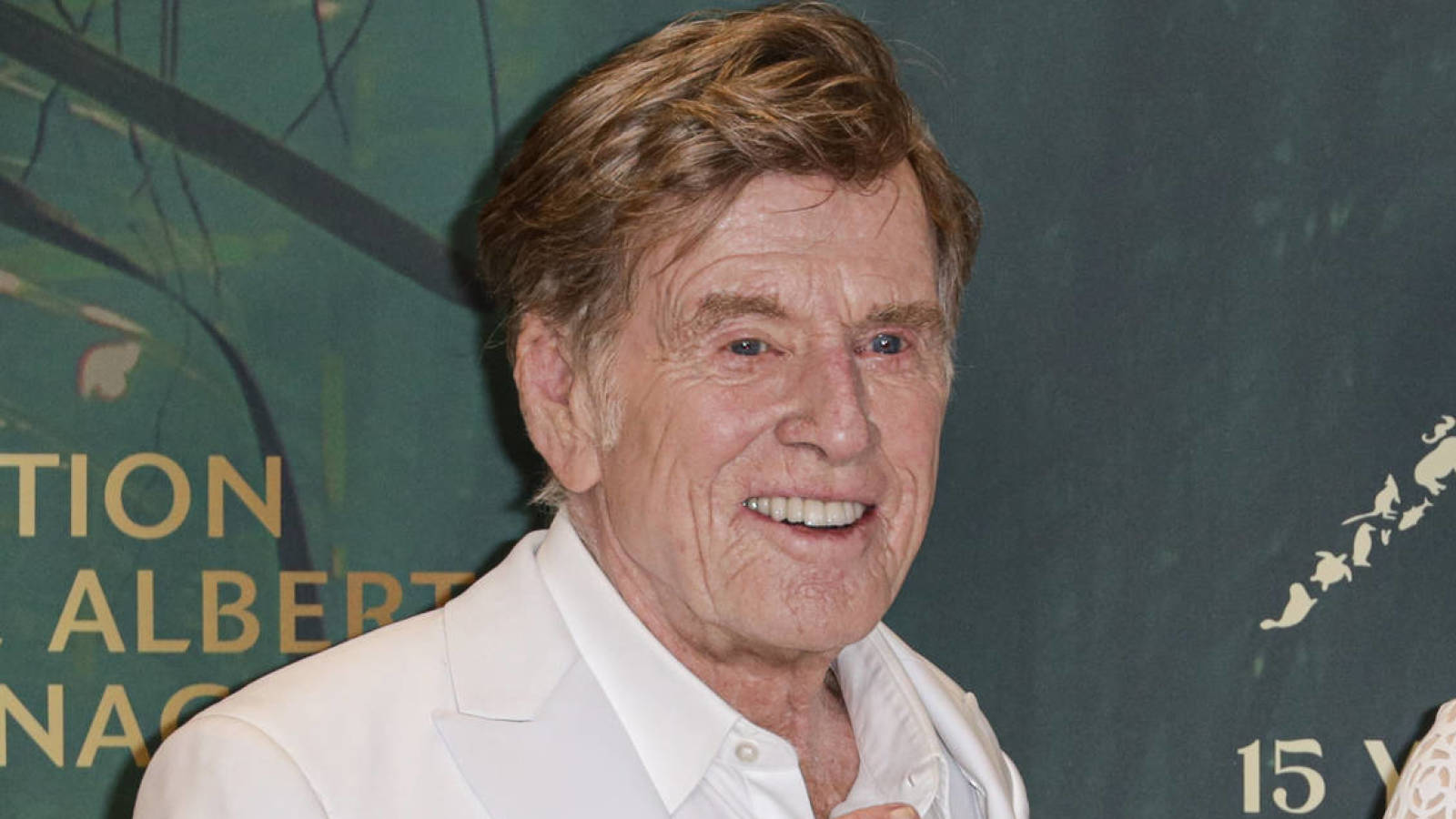 Robert Redford remembers Betty White: 'I had a crush on her too ...