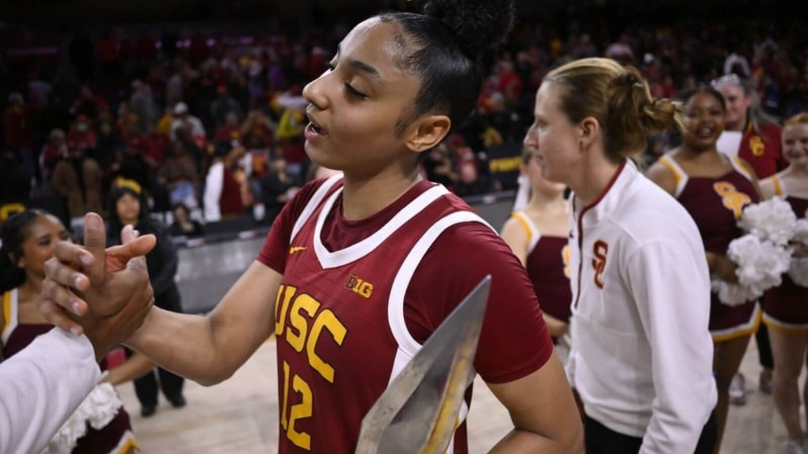 USC Star Guard JuJu Watkins With Tremendous Game | Yardbarker